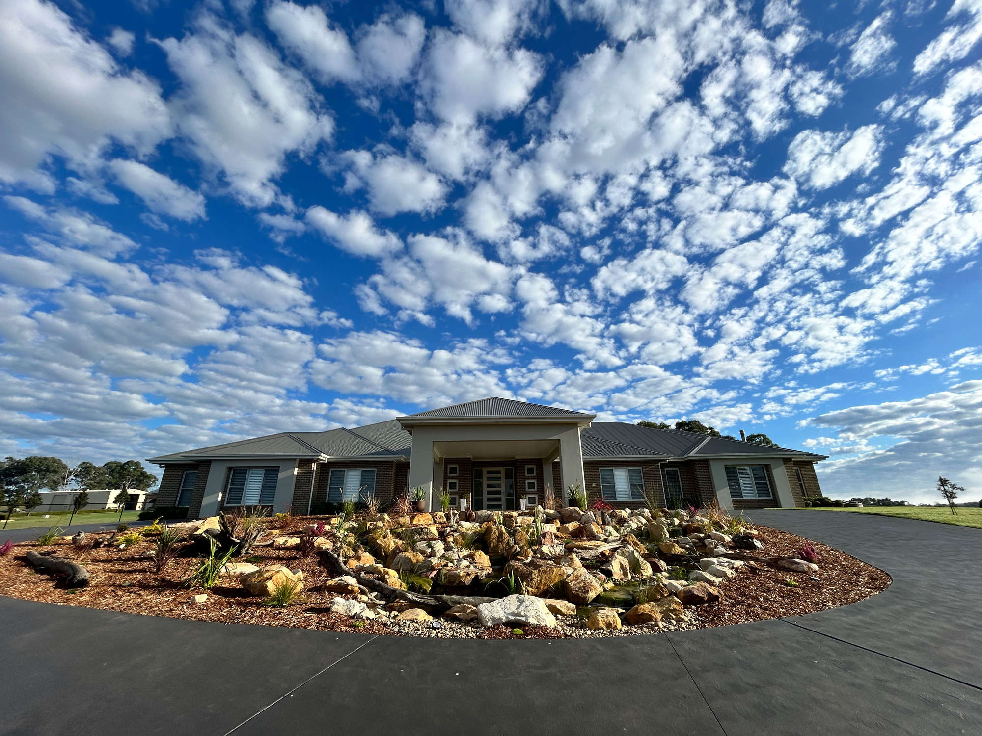 Nelson – Grand Front Entry – Sydney Waterscapes